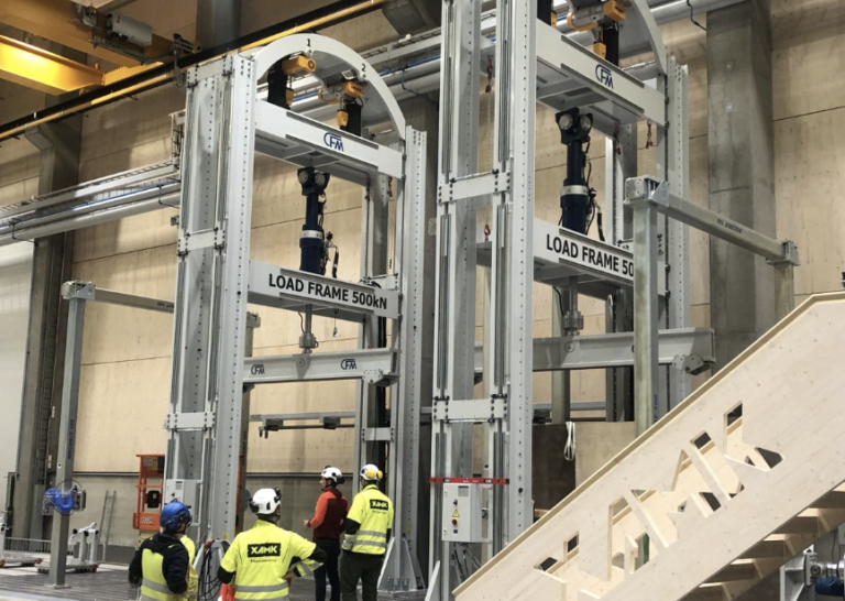 A key factor in the performance of the load frame - Latex Membranes ...