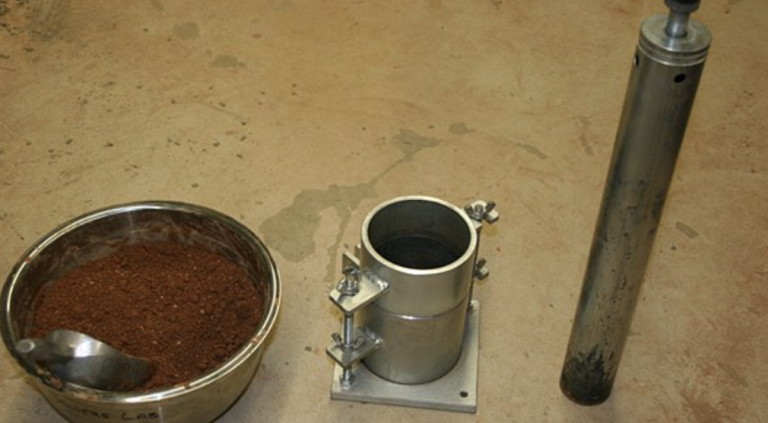 How to do a proctor compaction test? - Latex Membranes Specialist